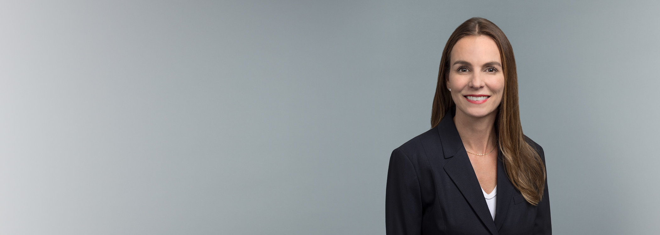 Leslie C. Murphy | People | Davis Wright Tremaine